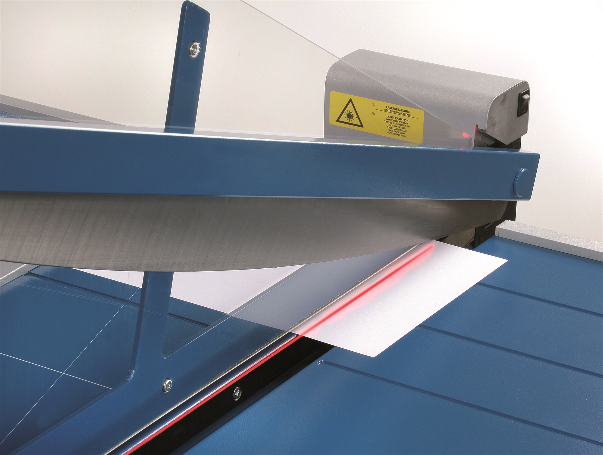 Workshop Guillotine - cutting length 815 mm/cutting capacity 4 mm